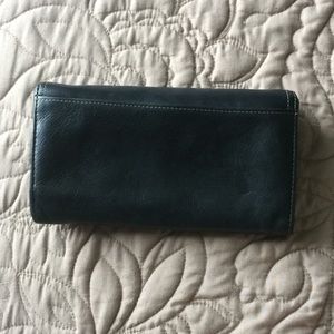 Kenneth Cole | Bags | Wallet | Poshmark